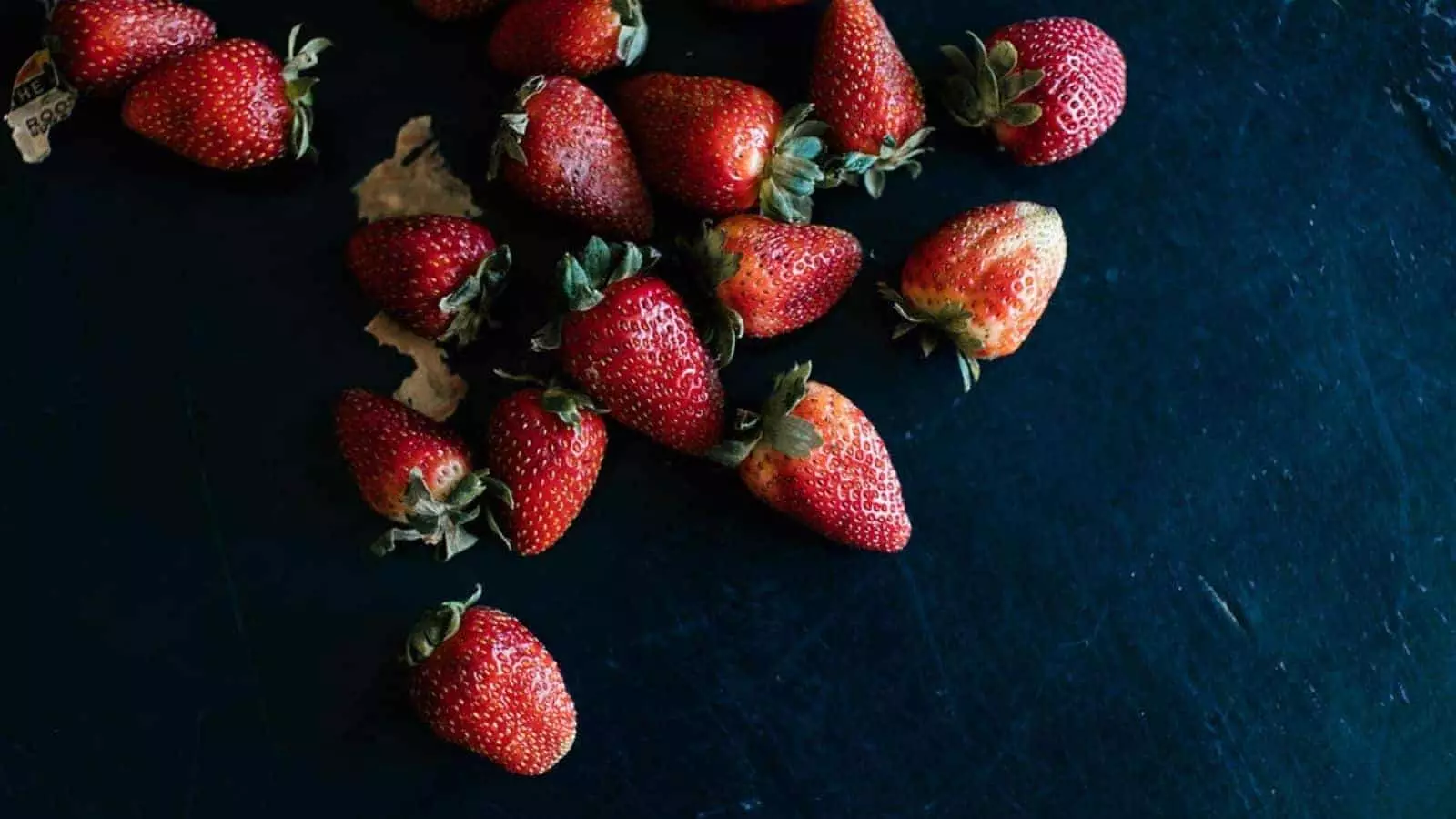 12 beneficios de comer fresas (#3 es asombroso)